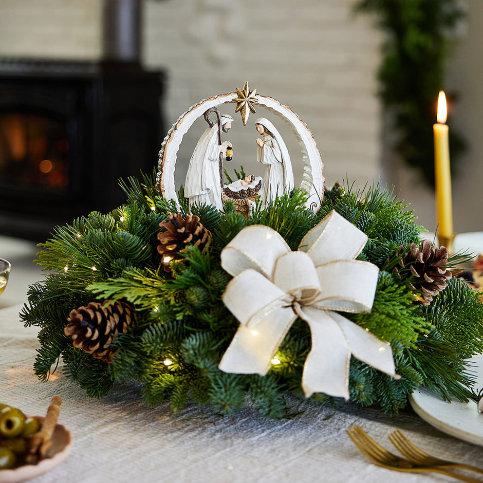 Fresh Christmas Centerpieces | Centerpiece Gifts | Lynch Creek Farm ...